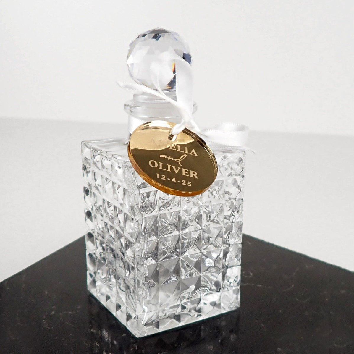 Crystal Decanter Wedding Favour with Personalised Gift Tag ...